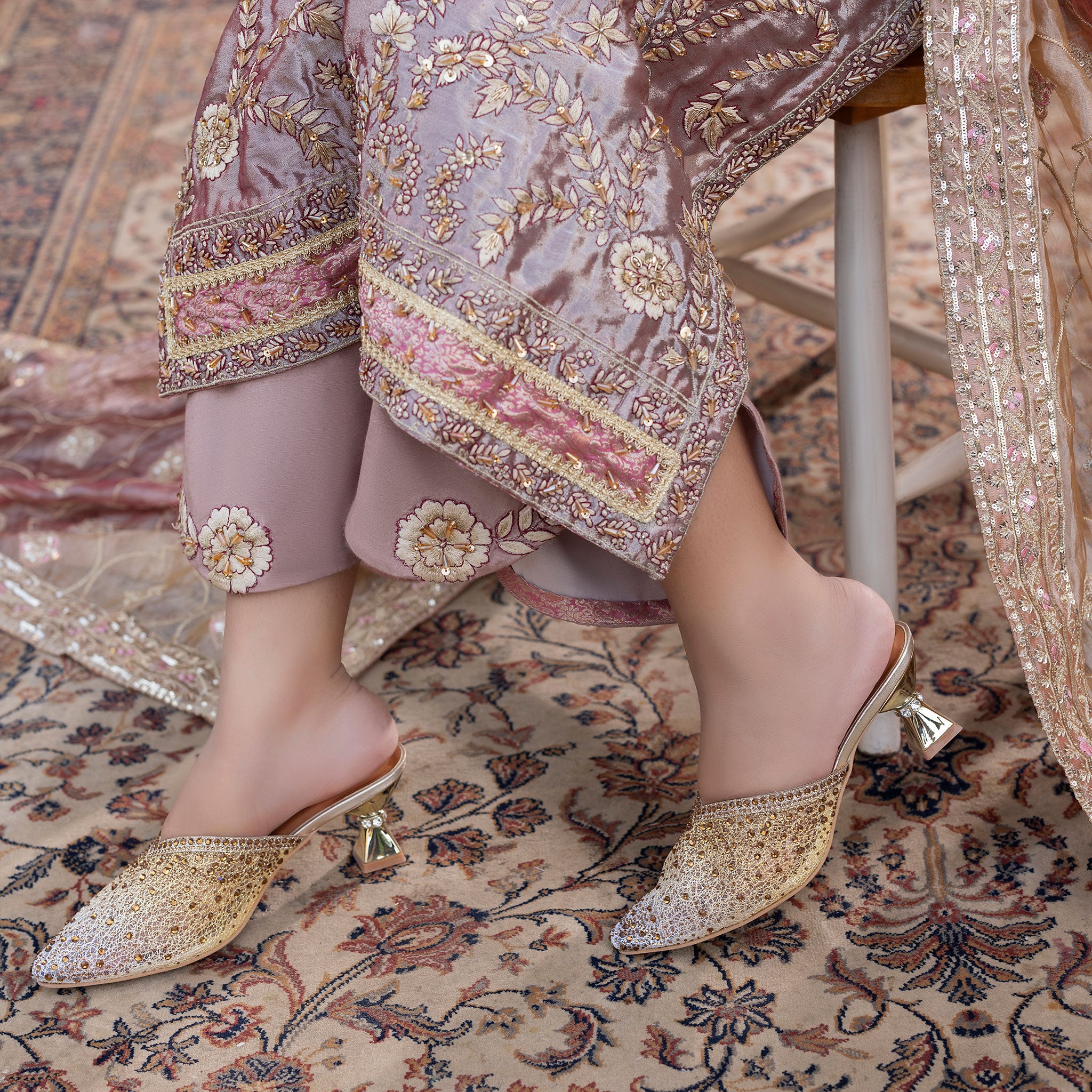 Fancy Court Shoes – Clive Shoes
